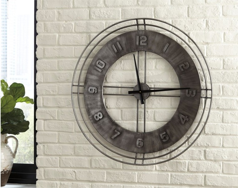 How to Place a Wall Clock in Your Living Room
