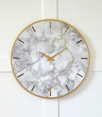 How to Place a Wall Clock in Your Living Room
